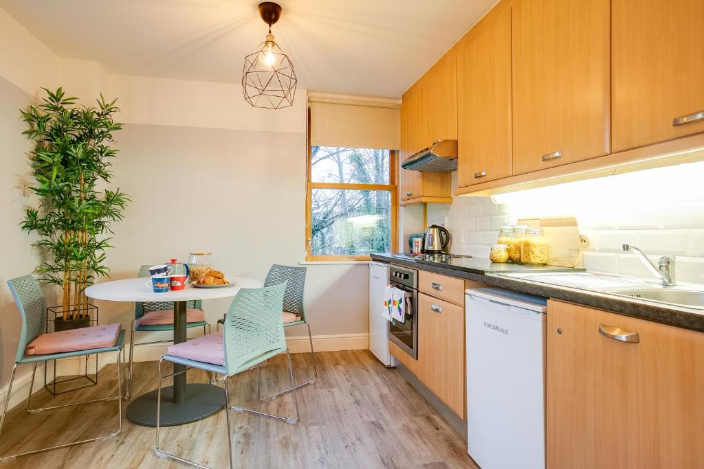 Griffith of Residence features accommodations (Ireland, Dublin, Dublin ...